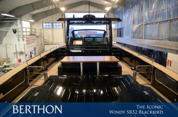 The Iconic Windy SR52 Blackbird - Berthon Spain