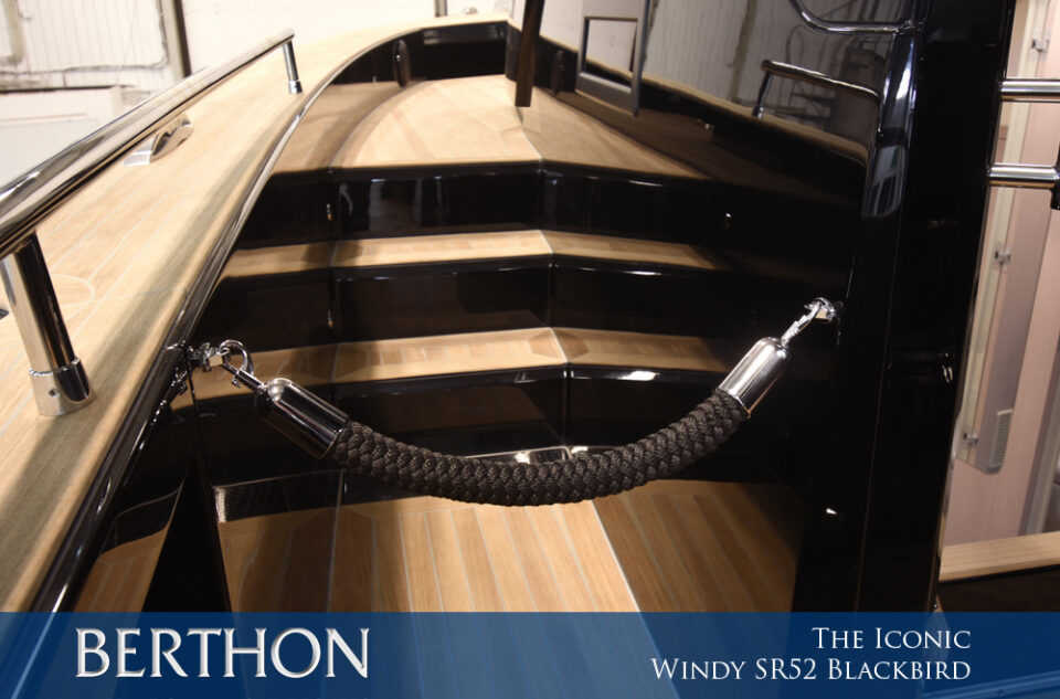 The Iconic Windy SR52 Blackbird - Berthon Spain